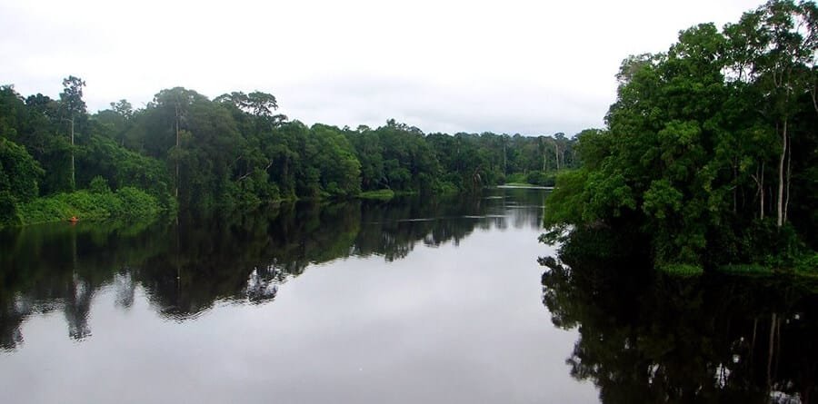 Pont sur le fleuve Ntem : Derniers réglages en vue du lancement des ...